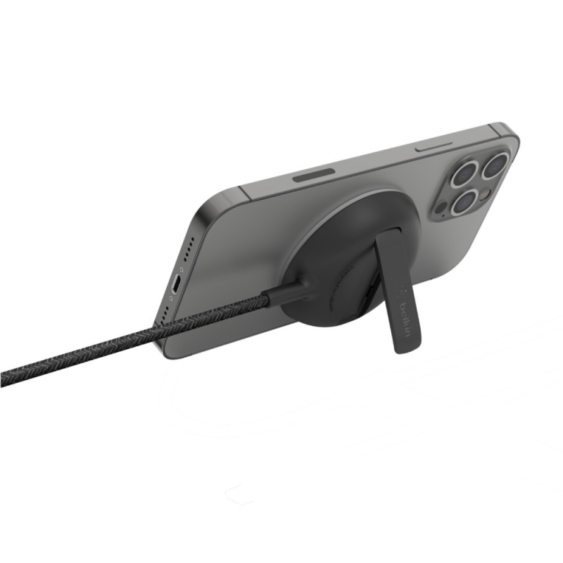 Belkin BOOST CHARGE PRO Portable Wireless Charger Pad with MagSafe 15W ...
